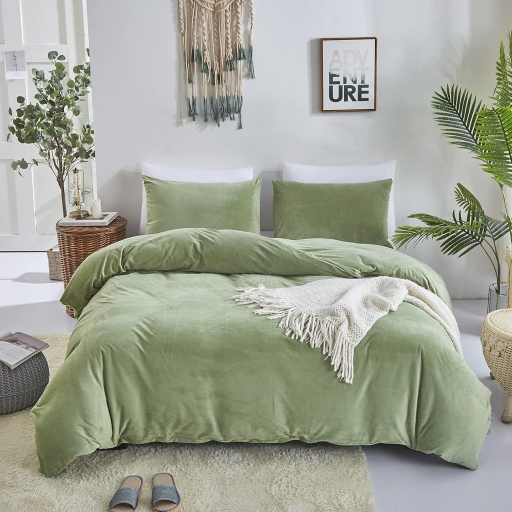 Sage Green Velvet Comforter Set Queen Fluffy Light Green Comforter Bed ...